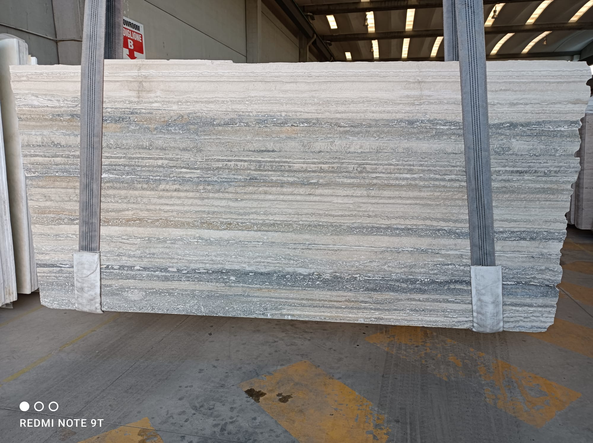 TRAVERTINO OCEAN BLUE | STONE EXPORT